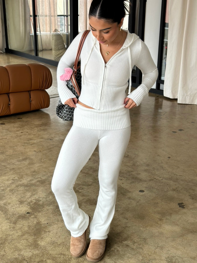 adalyn set (IVORY) – tigercherry