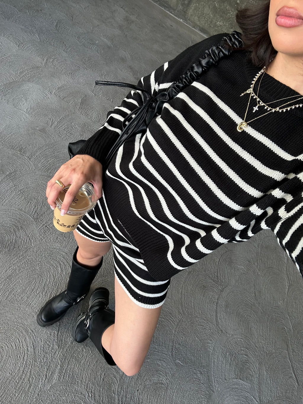 shai set (BLACK/WHITE) – tigercherry