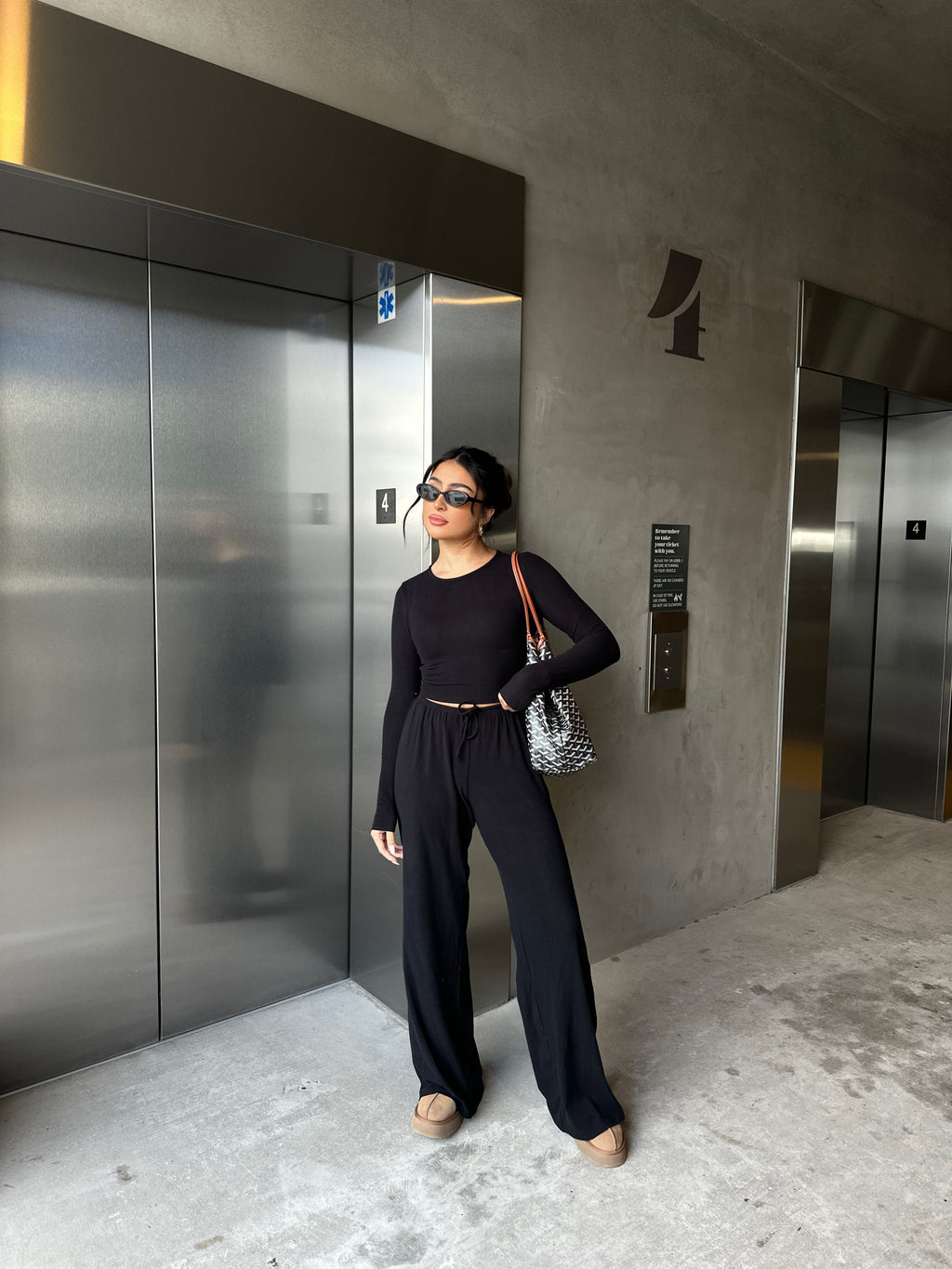 jaclyn set (BLACK) – tigercherry